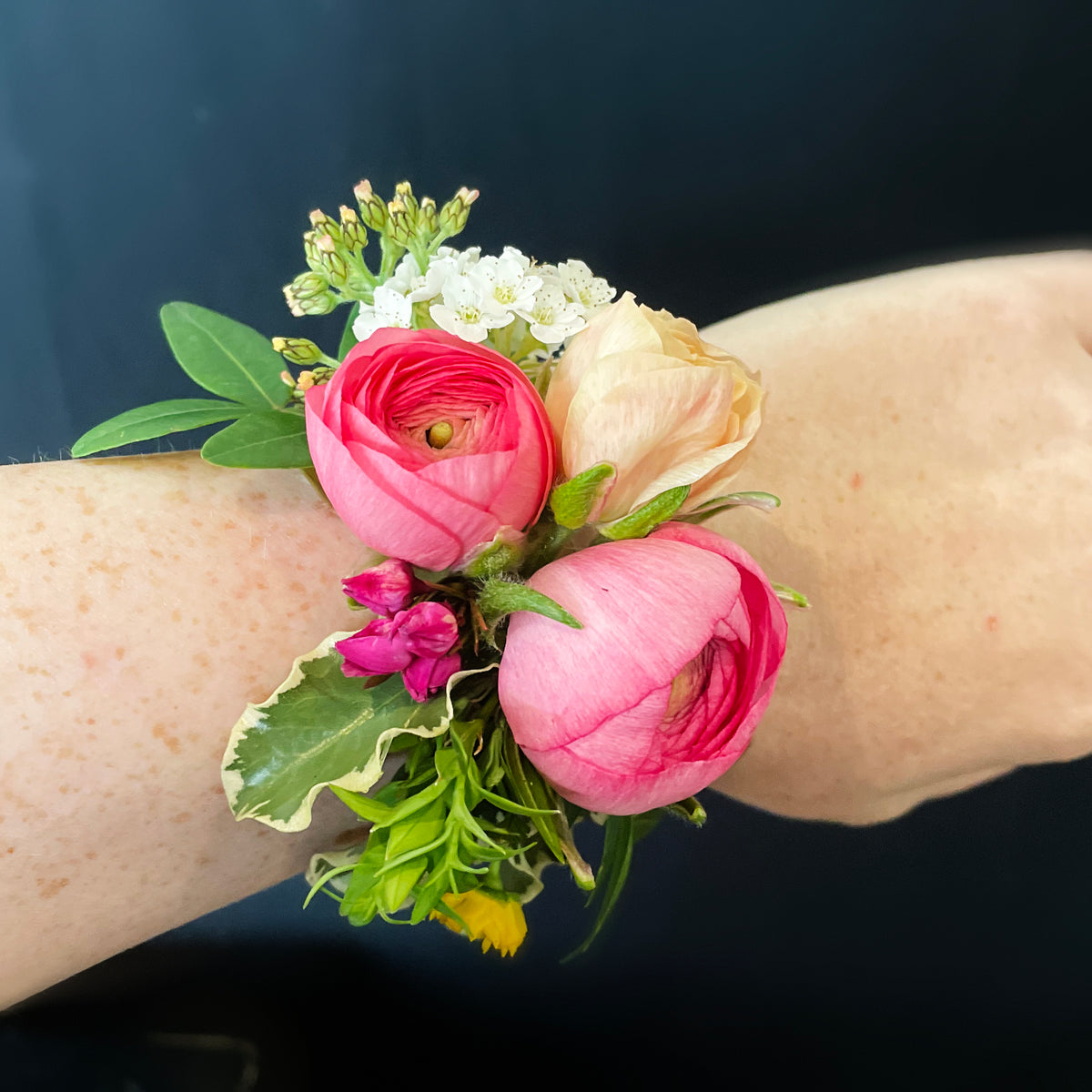 Corsage – Bowerbird Flowers